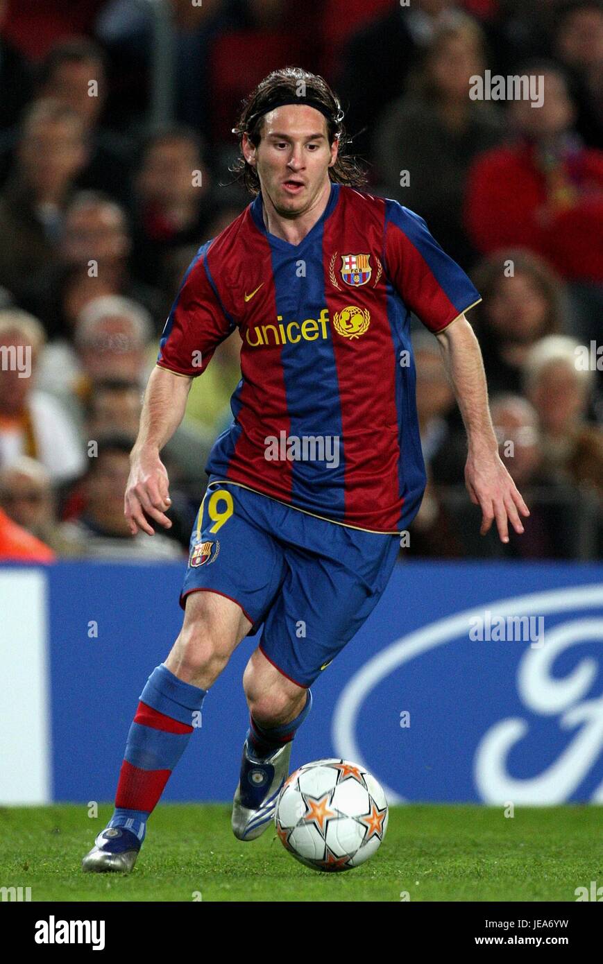 LIONEL MESSI FC BARCELONA NOU CAMP BARCELONA SPAIN 07 November 2007 ...