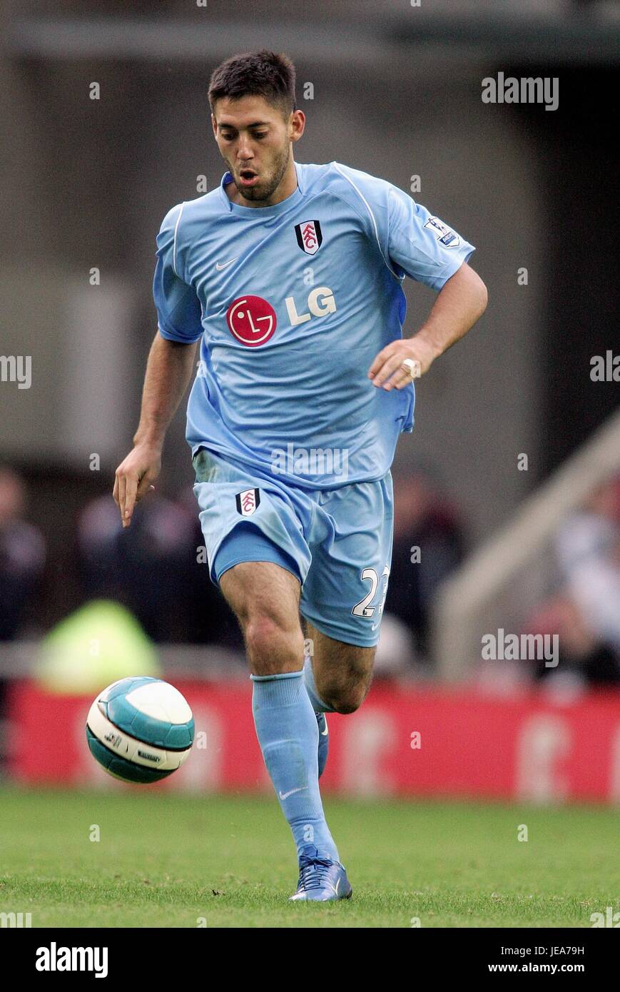 CLINT DEMPSEY FULHAM FC STADIUM OF LIGHT SUNDERLAND ENGLAND 27 October ...