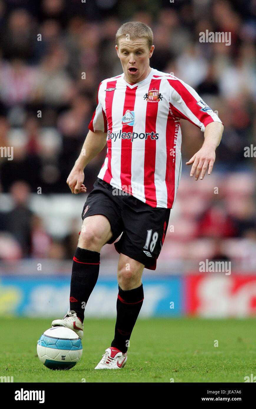 GRANT LEADBITTER SUNDERLAND AFC STADIUM OF LIGHT SUNDERLAND ENGLAND 27 ...