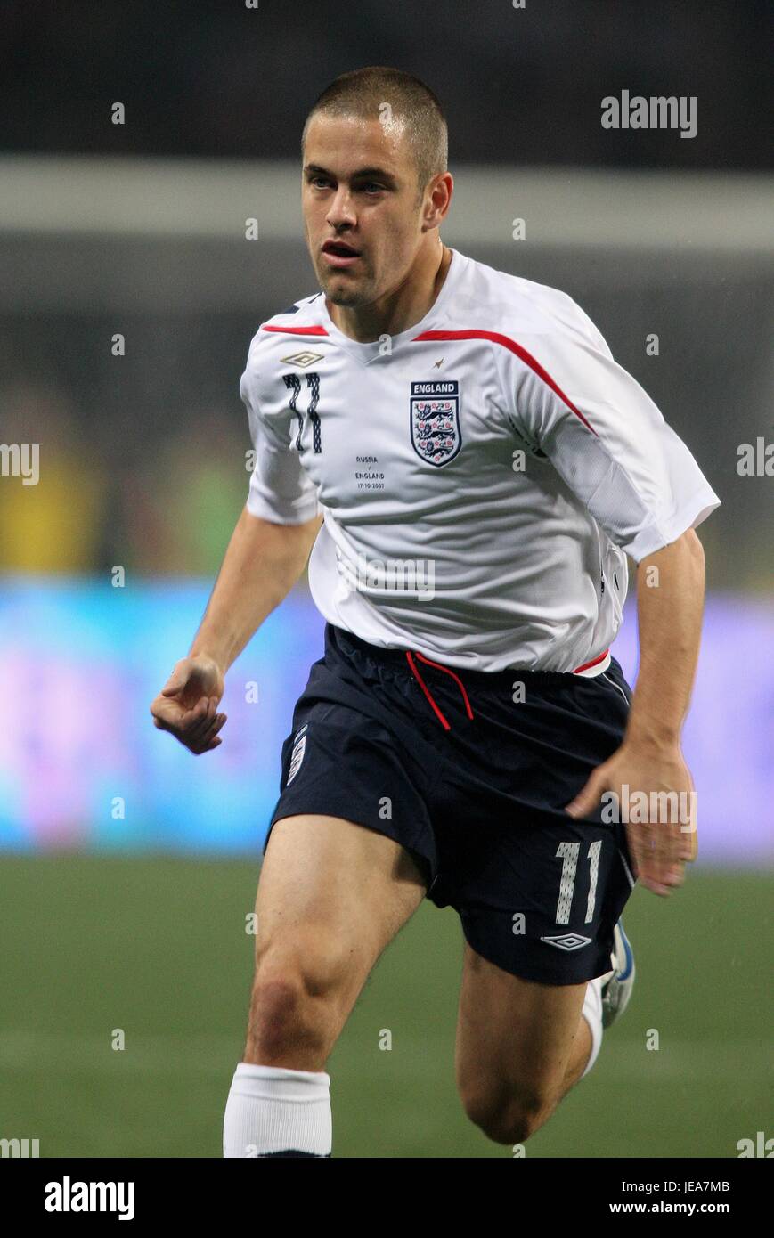 JOE COLE ENGLAND & CHELSEA FC LUZHNIKI STADIUM MOSCOW RUSSIAN ...
