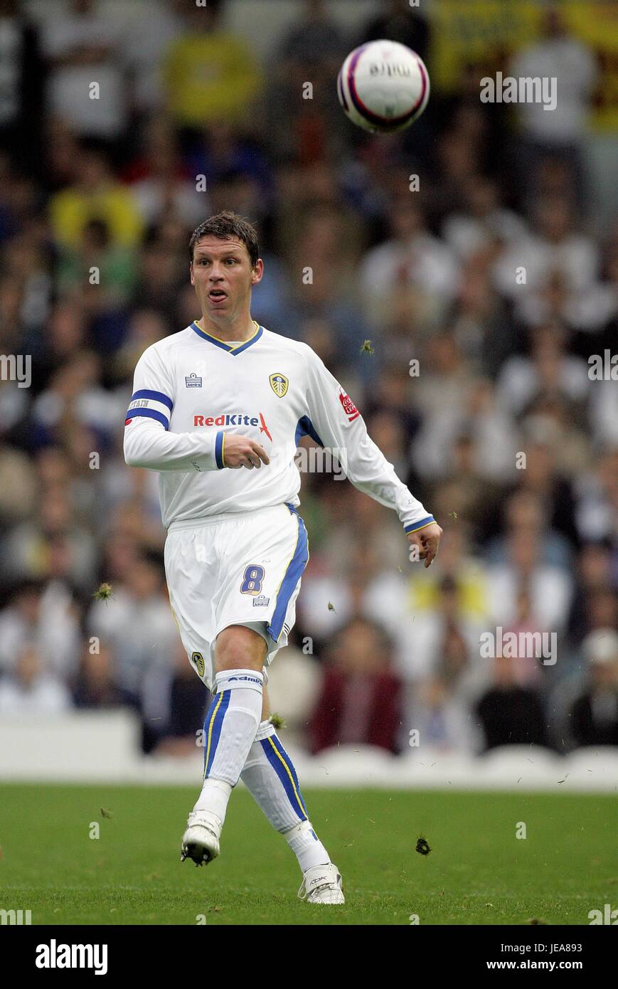 ALAN THOMPSON LEEDS UNITED FC ELLAND ROAD LEEDS ENGLAND 13 October 2007 ...