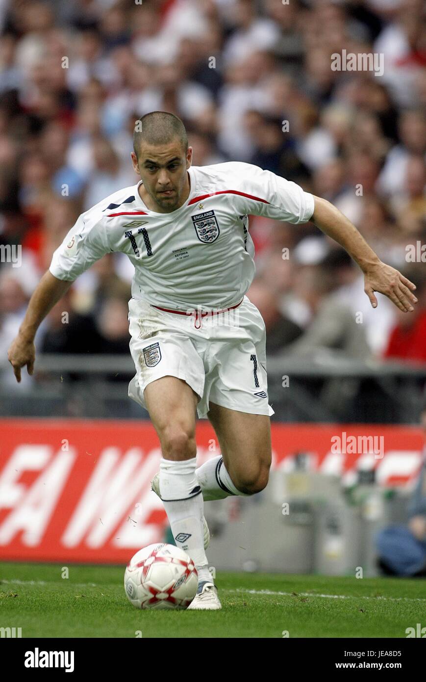 JOE COLE ENGLAND V ESTONIA WEMBLEY STADIUM LONDON ENGLAND 13 October ...