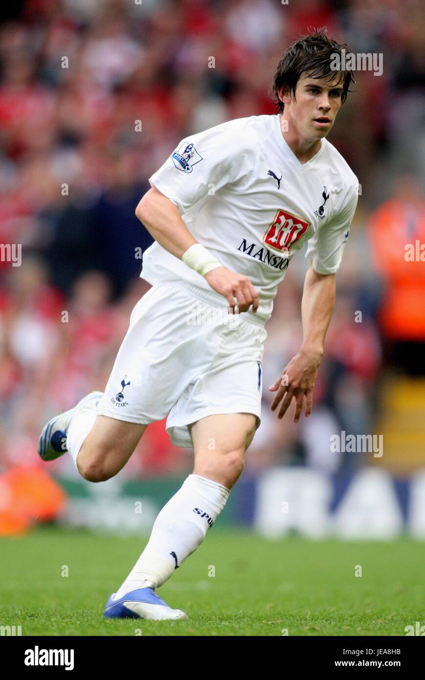 Gareth bale running hi-res stock photography and images - Alamy