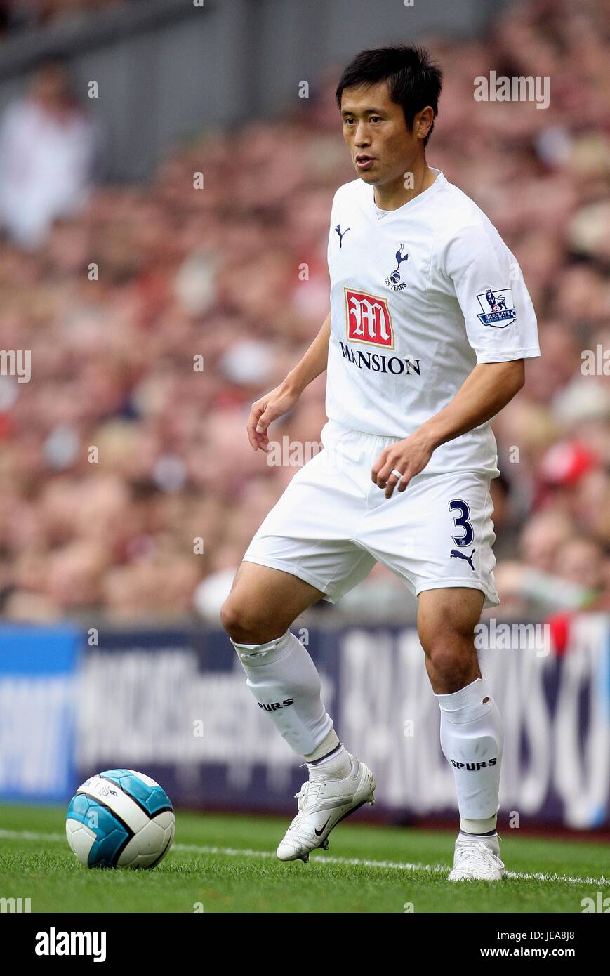 YOUNG-PYO LEE TOTTENHAM HOTSPUR FC ANFIELD LIVERPOOL ENGLAND 07 October ...