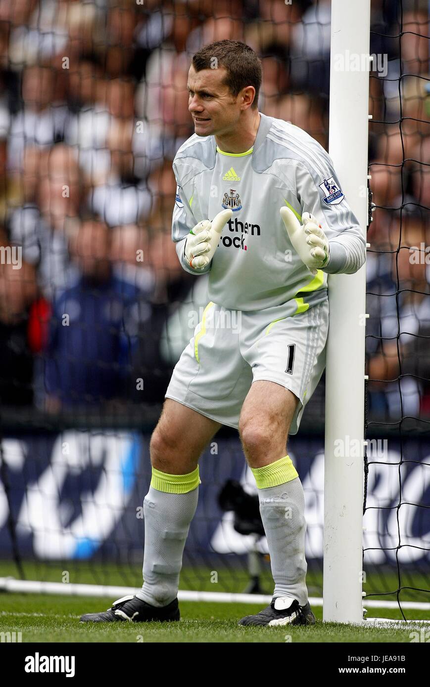 SHAY GIVEN NEWCASTLE UNITED FC CITY OF MANCHESTER STADIUM MANCHESTER ...