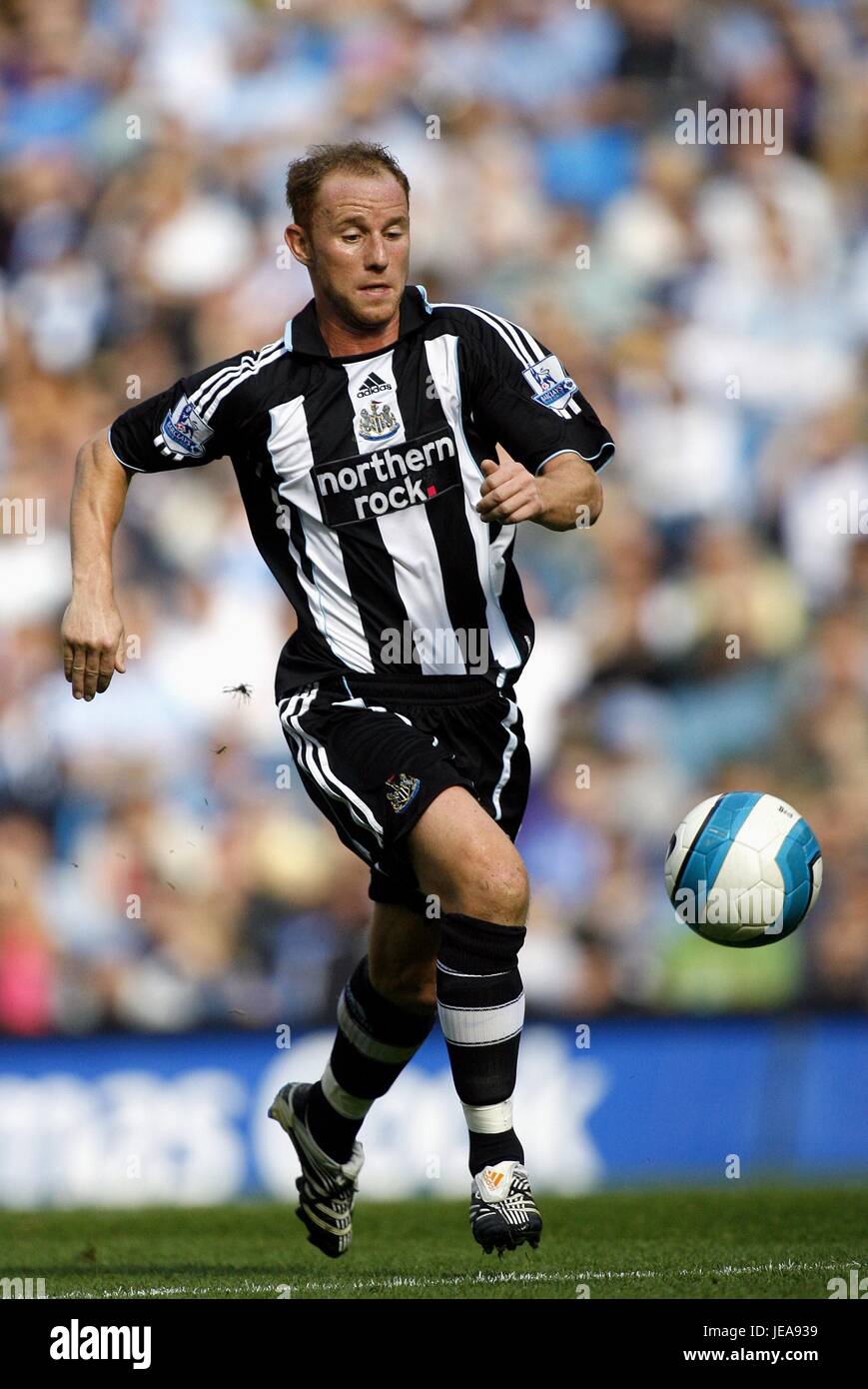 NICKY BUTT NEWCASTLE UNITED FC CITY OF MANCHESTER STADIUM MANCHESTER ...