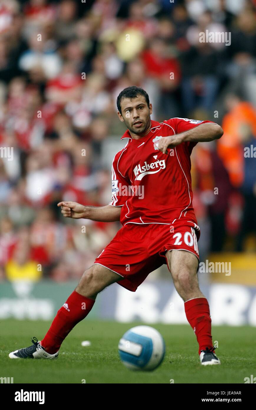 JAVIER MASCHERANO LIVERPOOL FC ANFIELD LIVERPOOL ENGLAND 22 September ...