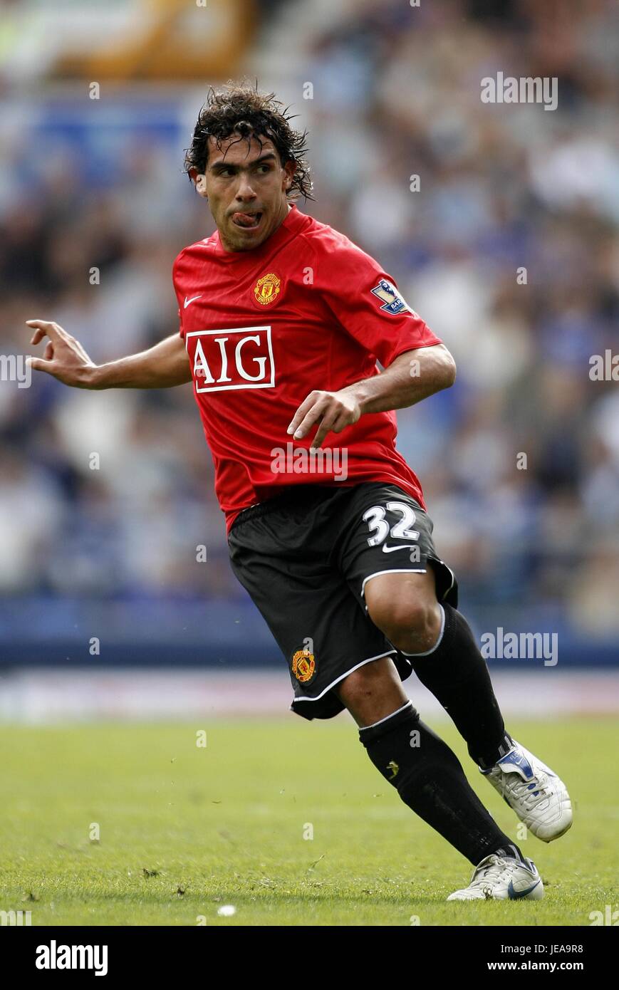 CARLOS TEVEZ MANCHESTER UNITED FC GOODISON PARK LIVERPOOL ENGLAND 15 ...