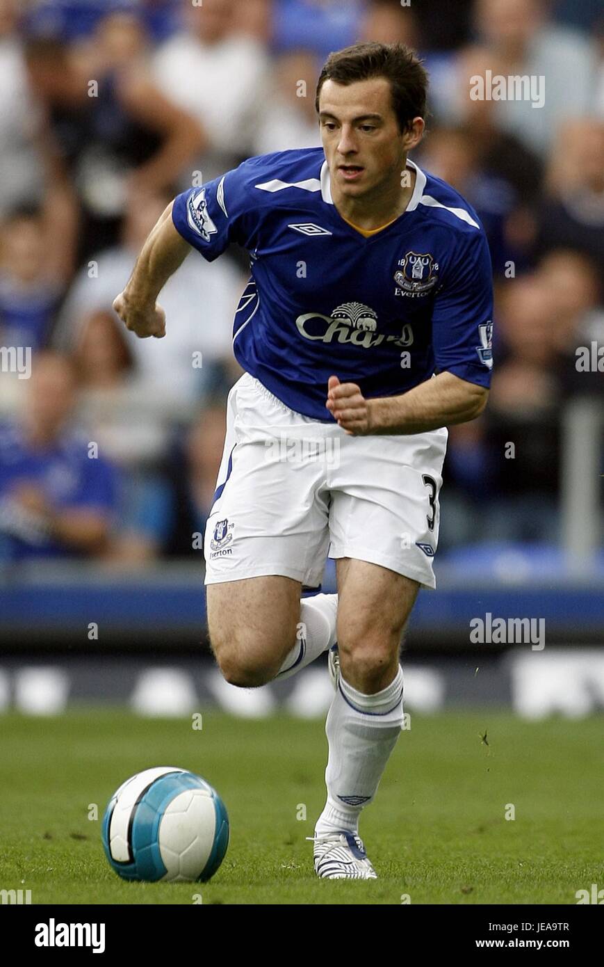 LEIGHTON BAINES EVERTON FC GOODISON PARK LIVERPOOL ENGLAND 15 September ...
