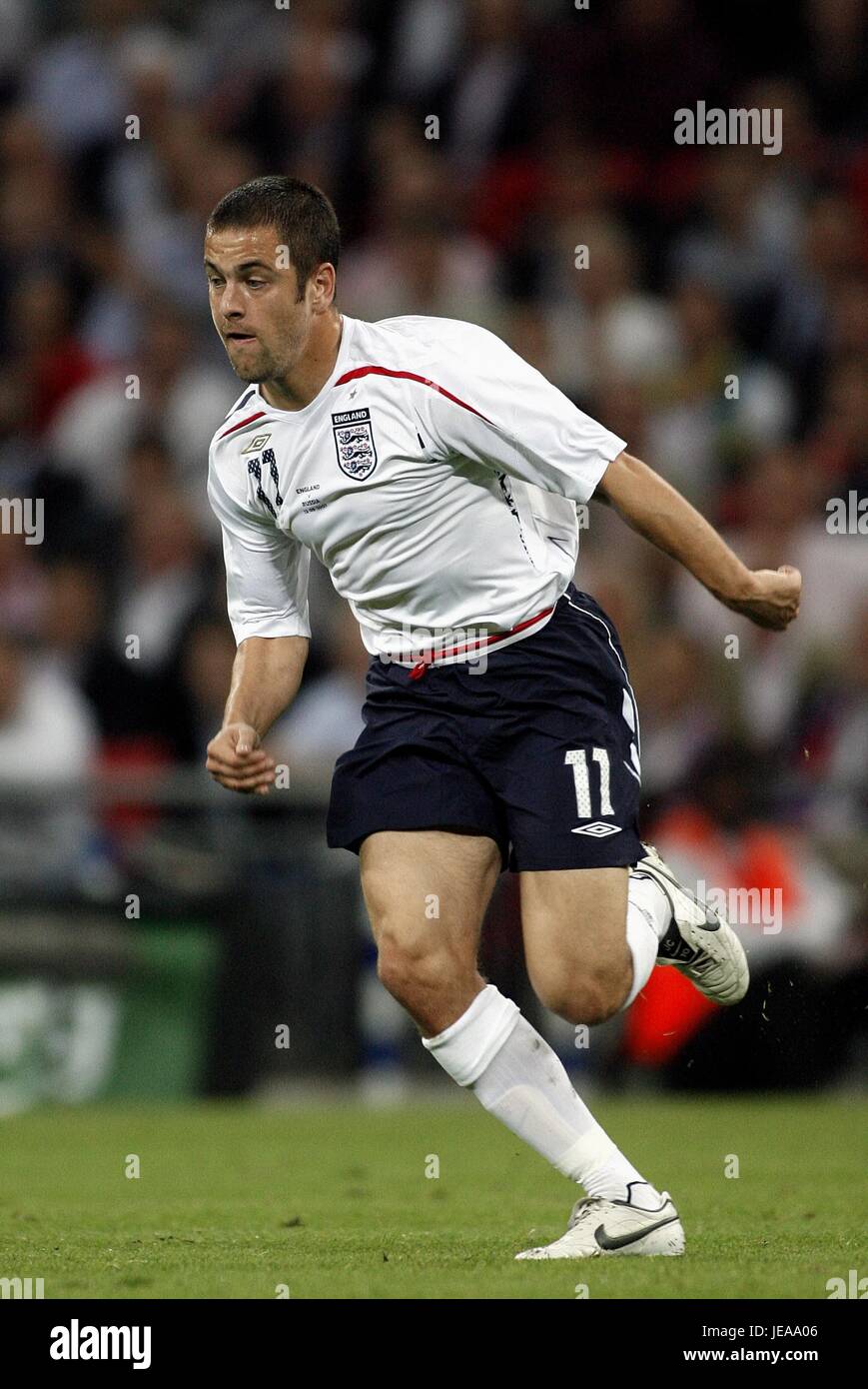 JOE COLE ENGLAND & CHELSEA FC WEMBLEY STADIUM LONDON ENGLAND 12 ...