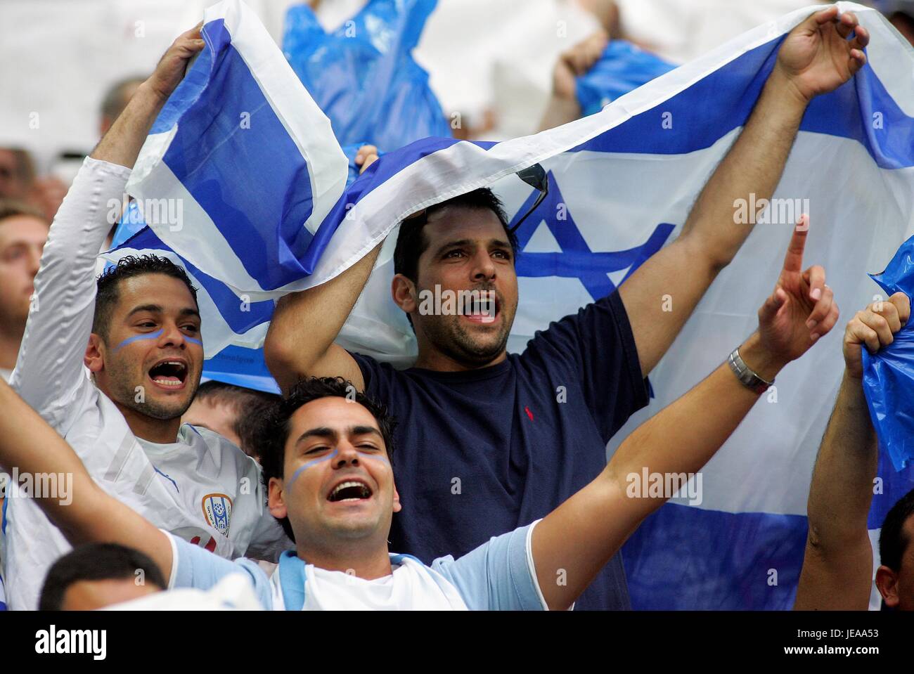 ISRAEL FANS ENGLAND V ISRAEL WEMBLEY STADIUM LONDON ENGLAND 08 ...