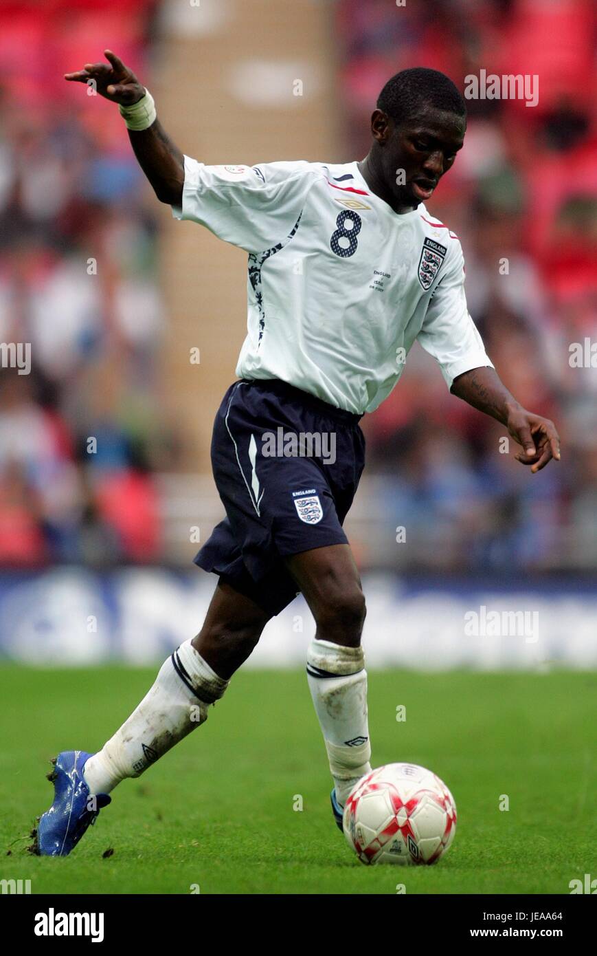 SHAUN WRIGHT-PHILLIPS ENGLAND & CHELSEA FC WEMBLEY STADIUM LONDON ...