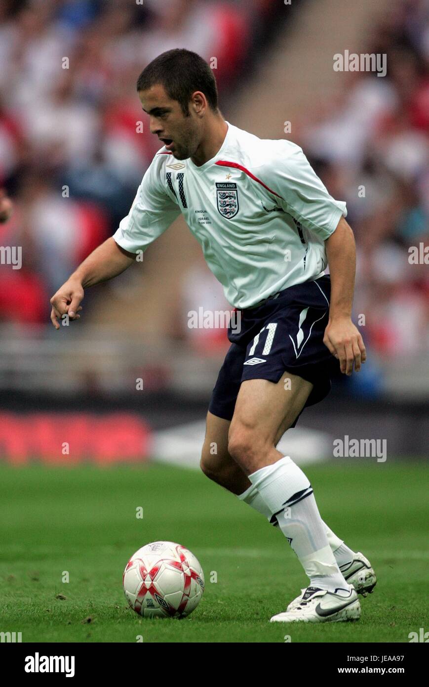 JOE COLE ENGLAND & CHELSEA FC WEMBLEY STADIUM LONDON ENGLAND 08 ...