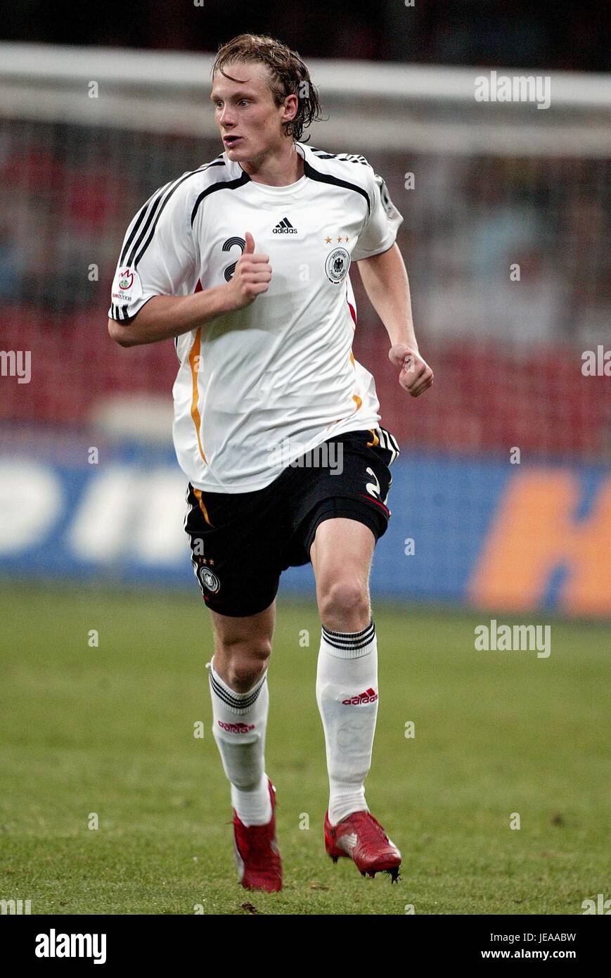MARCEL JANSEN GERMANY & BAYERN MUNICH MILLENNIUM STADIUM CARDIFF WALES ...