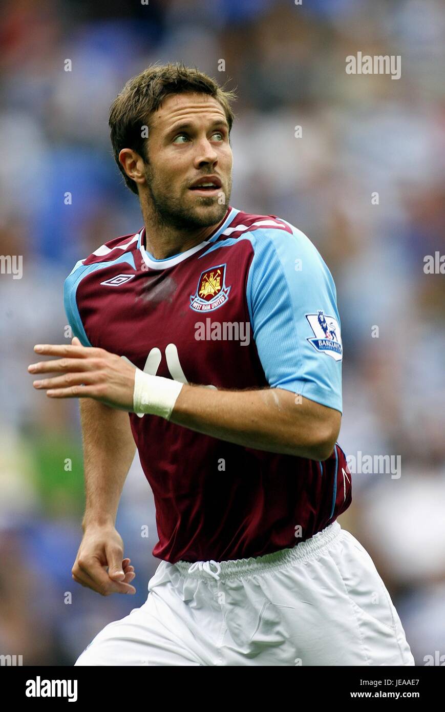 MATTHEW UPSON WEST HAM UNITED FC MADEJSKI STADIUM READING ENGLAND 01 ...