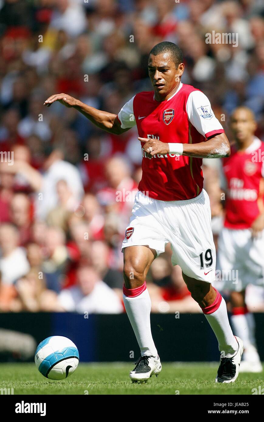 GILBERTO SILVA ARSENAL FC EMIRATES STADIUM ARSENAL LONDON ENGLAND 02 ...