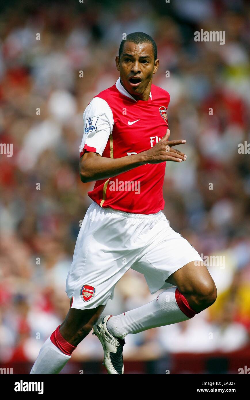 GILBERTO SILVA ARSENAL FC EMIRATES STADIUM ARSENAL LONDON ENGLAND 02 ...