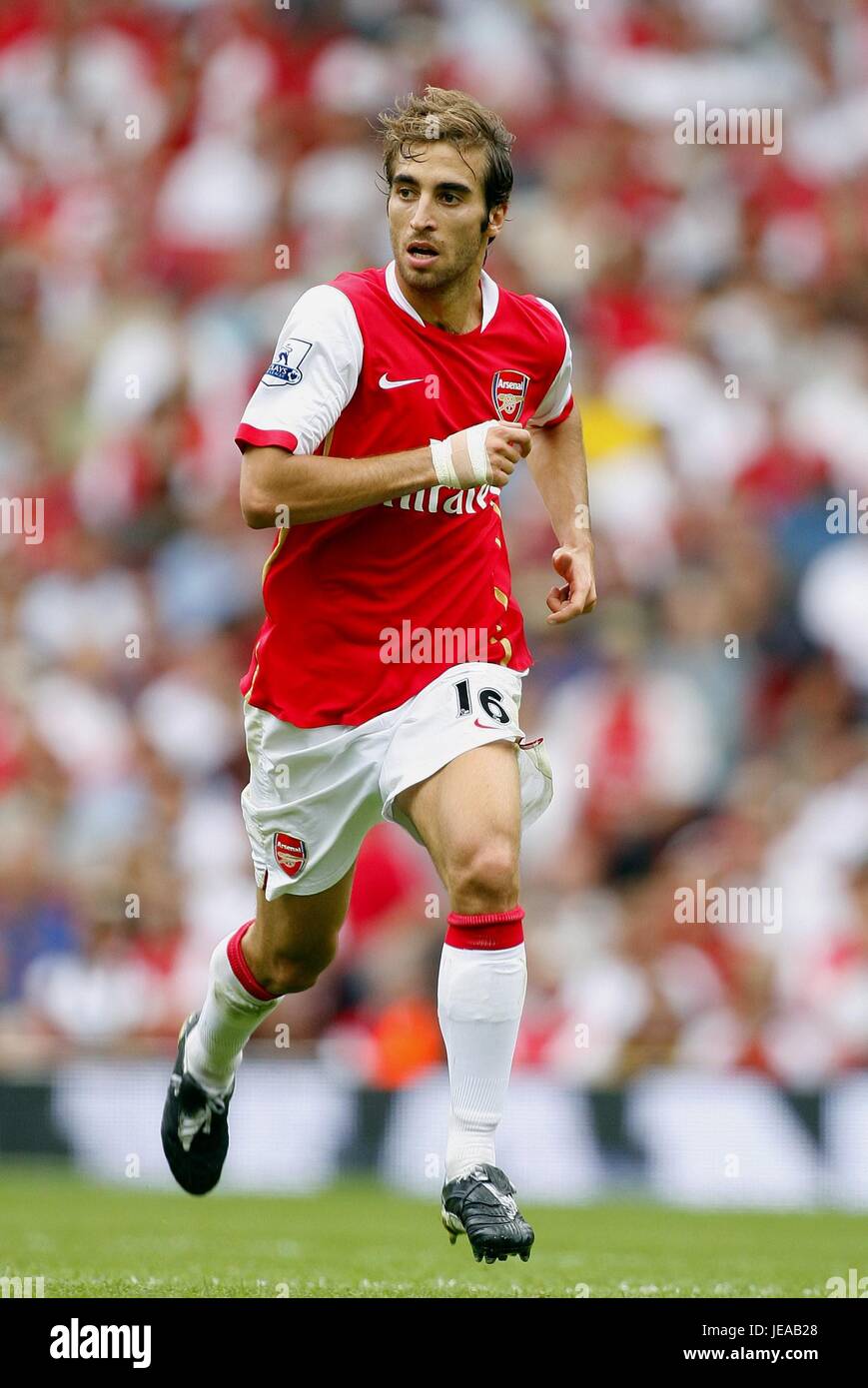 MATHIEU FLAMINI ARSENAL FC EMIRATES STADIUM ARSENAL LONDON ENGLAND 02 ...
