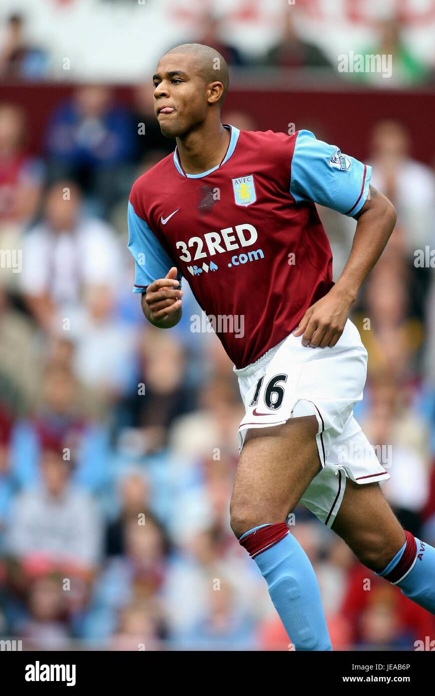 Zat Knight High Resolution Stock Photography and Images - Alamy