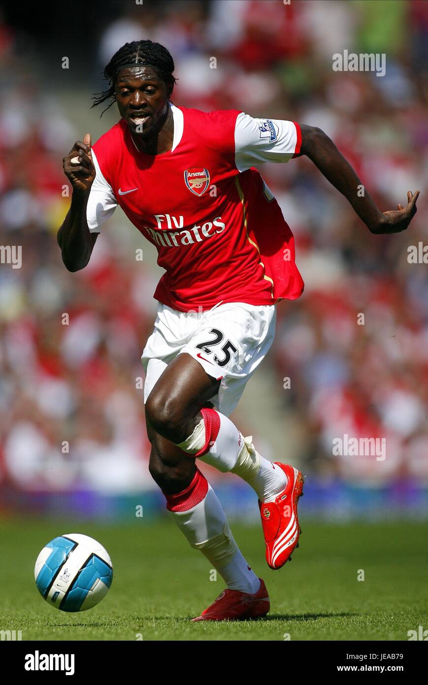 EMMANUEL ADEBAYOR ARSENAL V PORTSMOUTH EMIRATES STADIUM ARSENAL LONDON ...