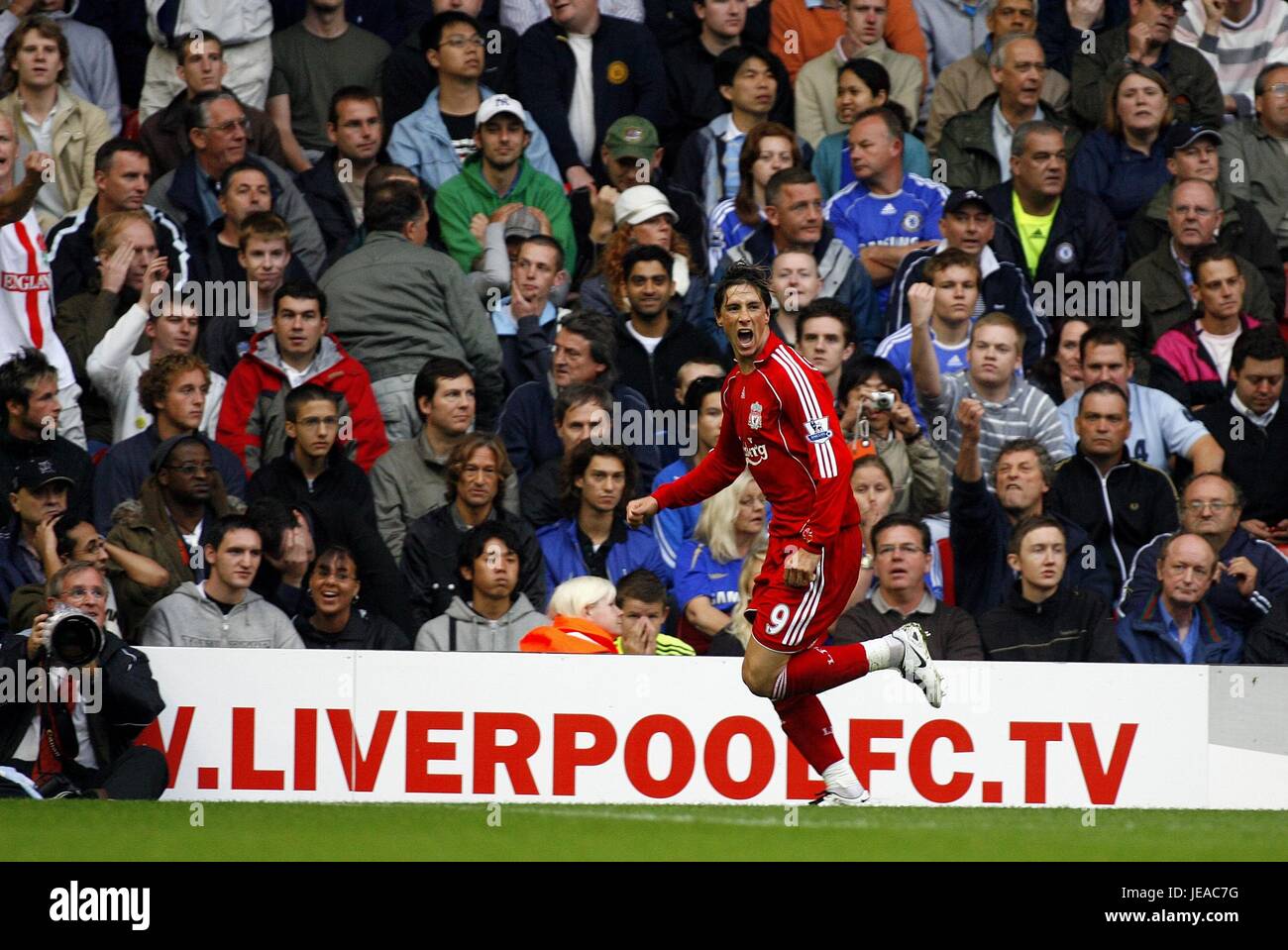 FERNANDO TORRES LIVERPOOL FC ANFIELD LIVERPOOL ENGLAND 19 August 2007 ...