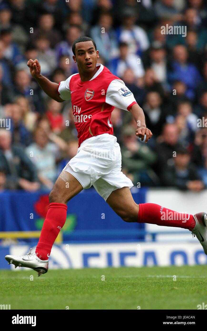 THEO WALCOTT ARSENAL FC EWOOD PARK BLACKBURN GREAT BRITAIN 19 August ...