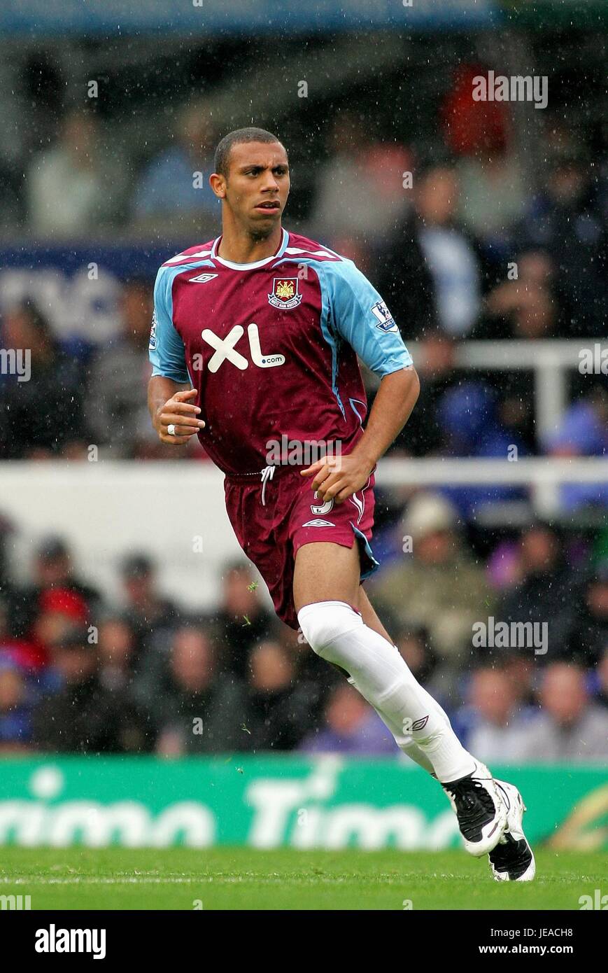 ANTON FERDINAND WEST HAM UNITED FC ST ANDREWS BIRMINGHAM ENGLAND 18 ...