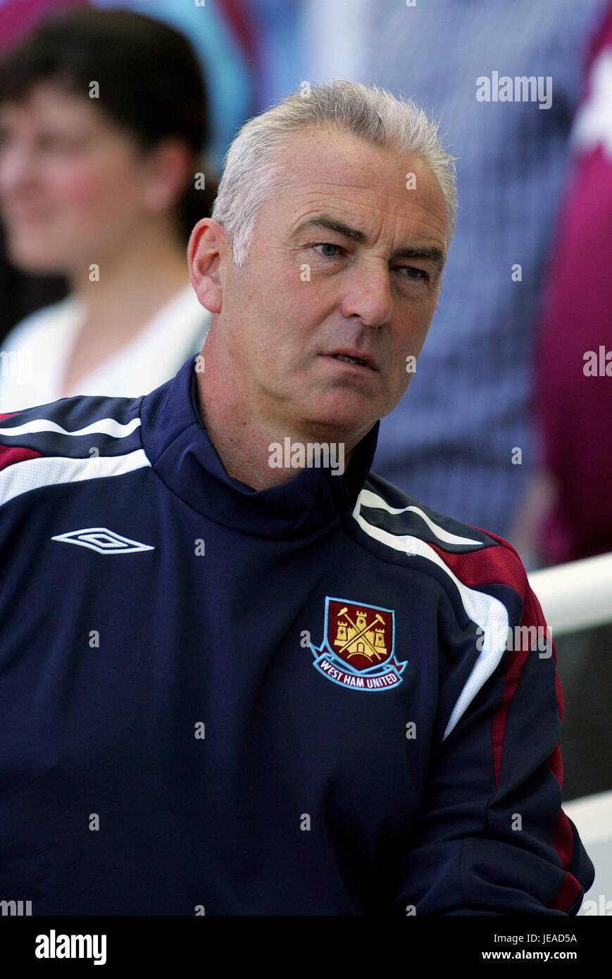 Mervyn day hi-res stock photography and images - Alamy