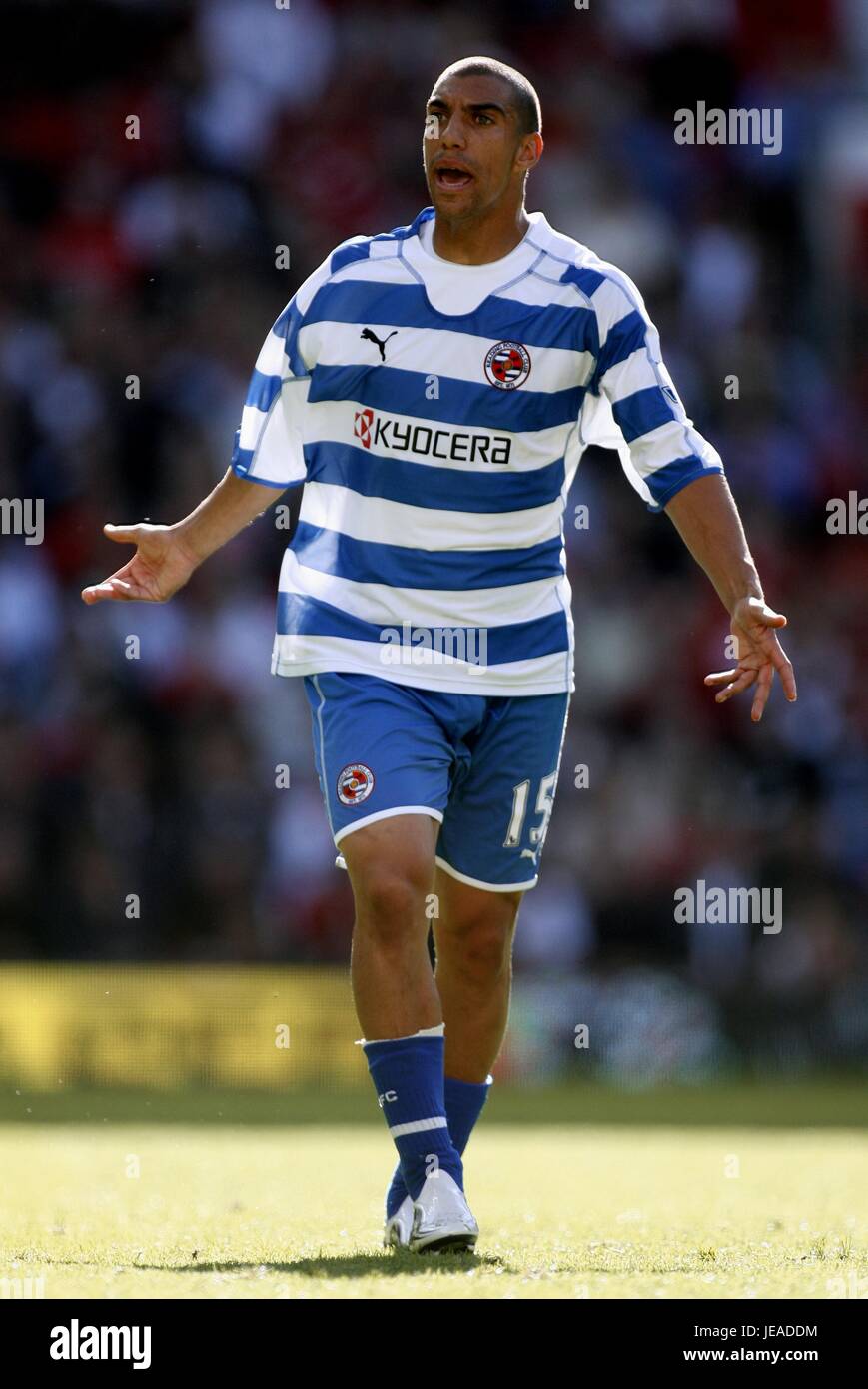 James harper reading hi-res stock photography and images - Alamy