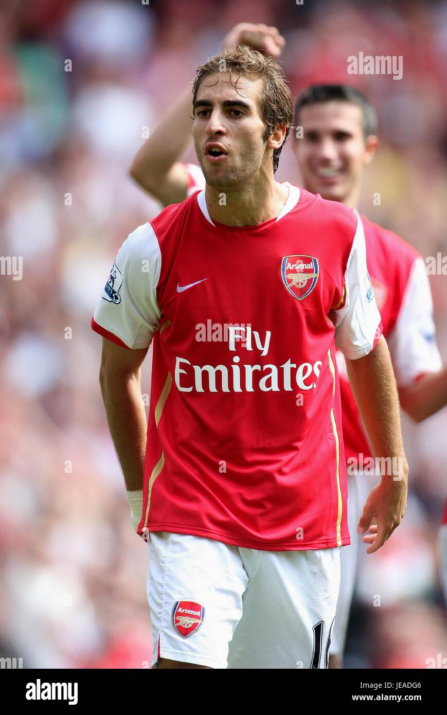MATHIEU FLAMINI ARSENAL V FULHAM EMIRATES STADIUM LONDON ENGLAND 12 ...