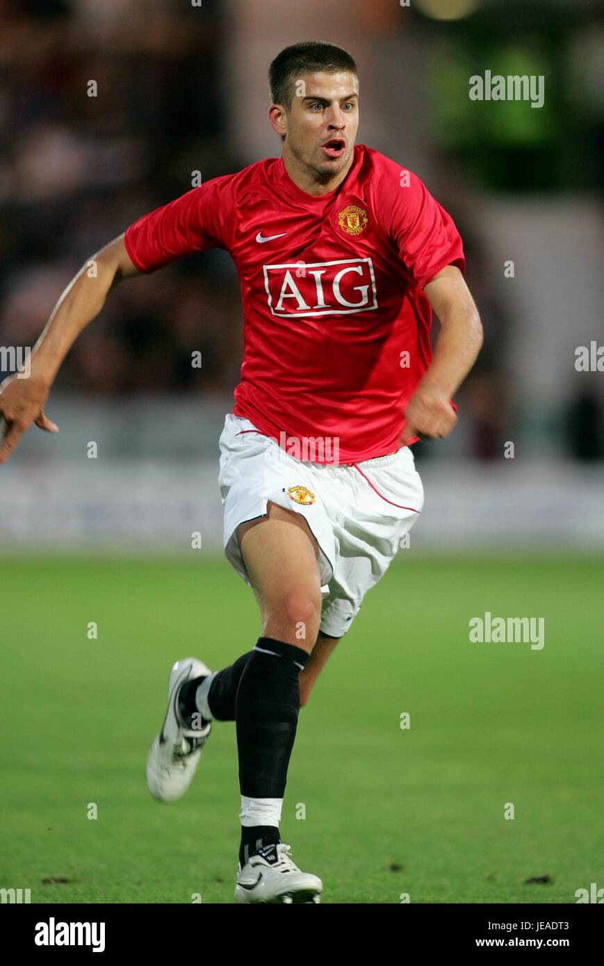 GERARD PIQUE MANCHESTER UNITED FC EAST END PARK DUNFERMLINE SCOTLAND 08 ...