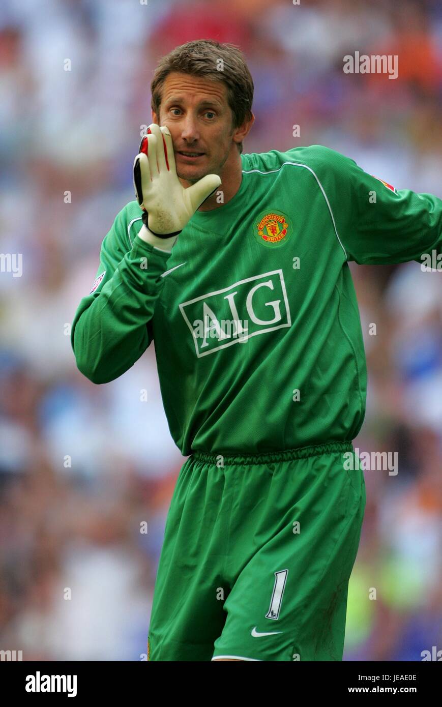 EDWIN VAN DER SAR MANCHESTER UNITED FC WEMBLEY LONDON ENGLAND 05 August ... EDWIN VAN DER SAR MANCHESTER UNITED FC WEMBLEY LONDON ENGLAND 05 August ...