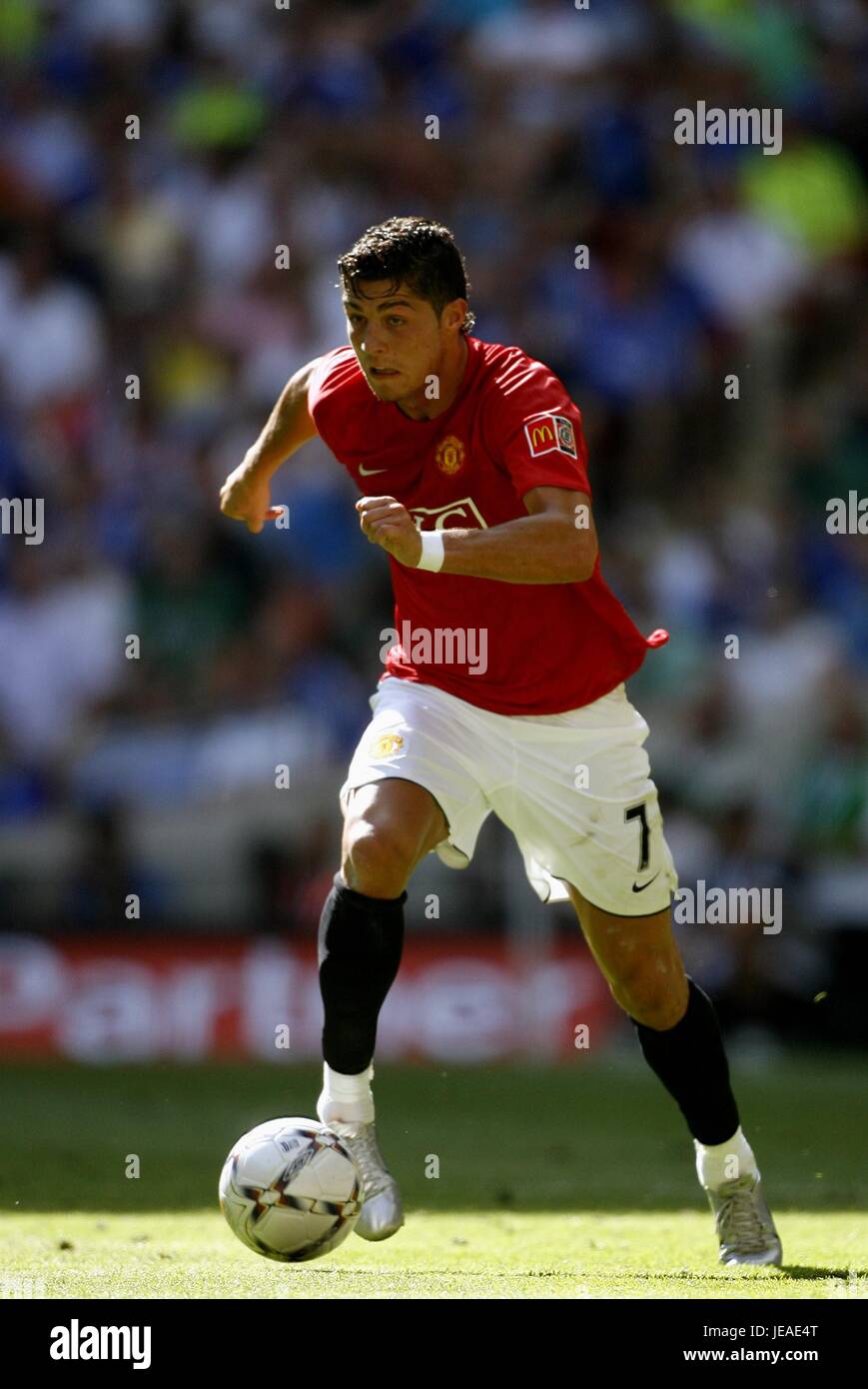 CRISTIANO RONALDO MANCHESTER UNITED FC WEMBLEY LONDON ENGLAND 05 August ...