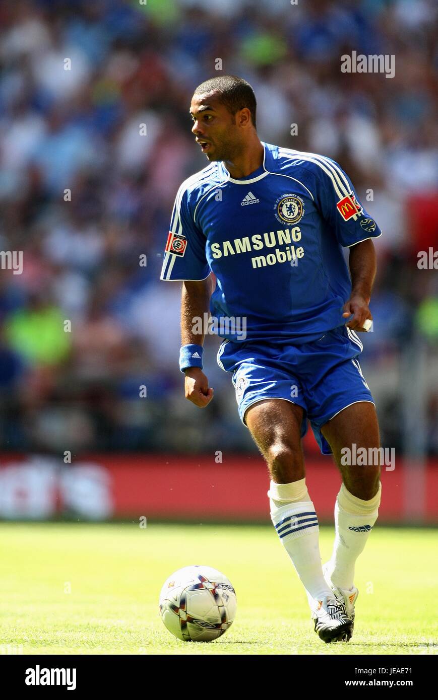 ASHLEY COLE CHELSEA FC WEMBLEY LONDON ENGLAND 05 August 2007 Stock ...