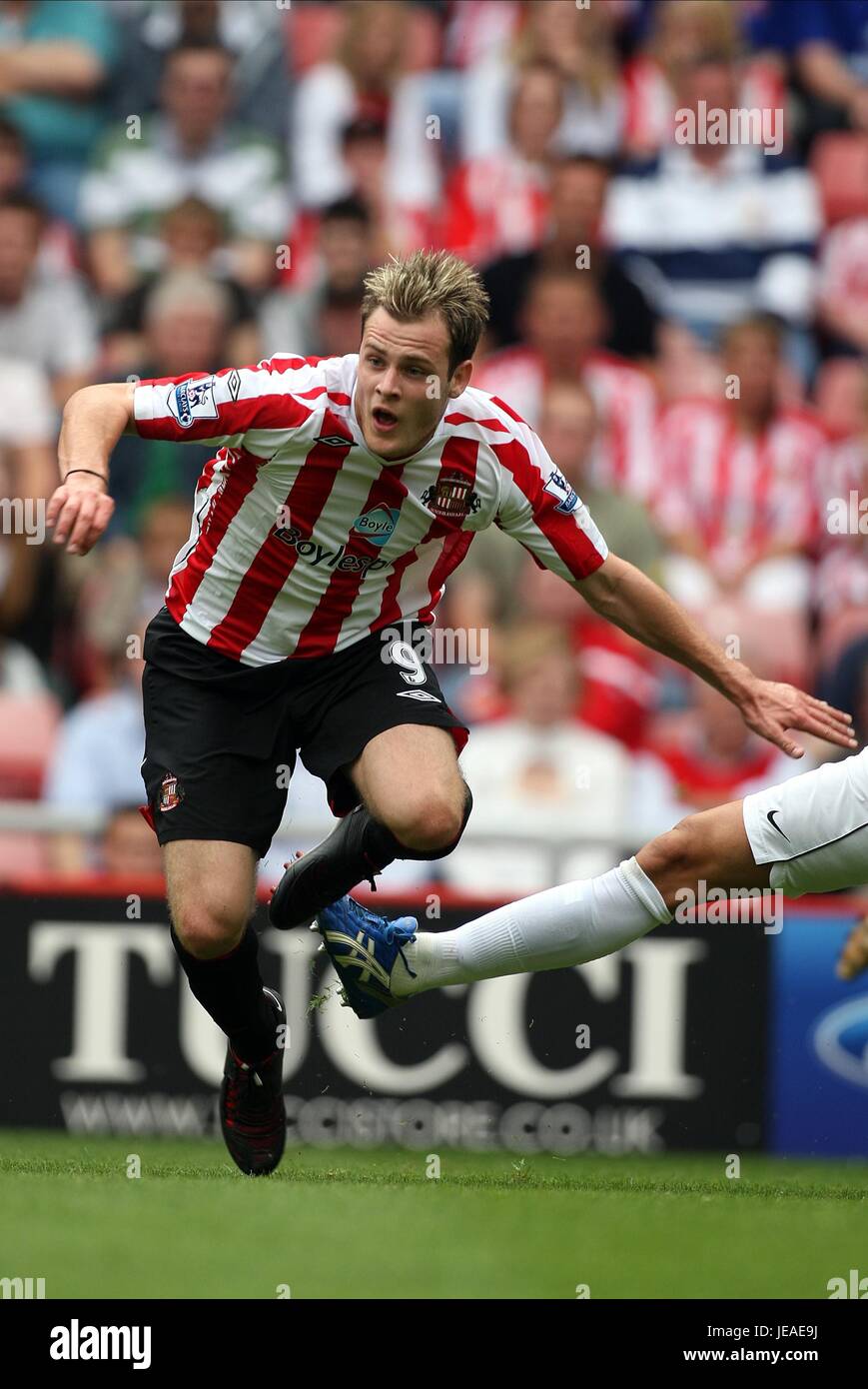 ANTHONY STOKES SUNDERLAND FC STADIUM OF LIGHT SUNDERLAND ENGLAND 04 ...