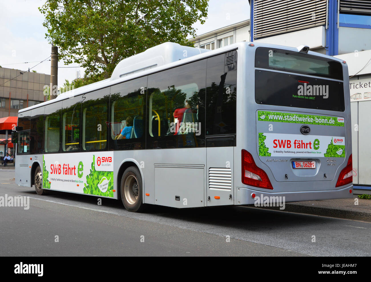 A BYD electric bus (ebus) is photographed from the rear in Bonn ...