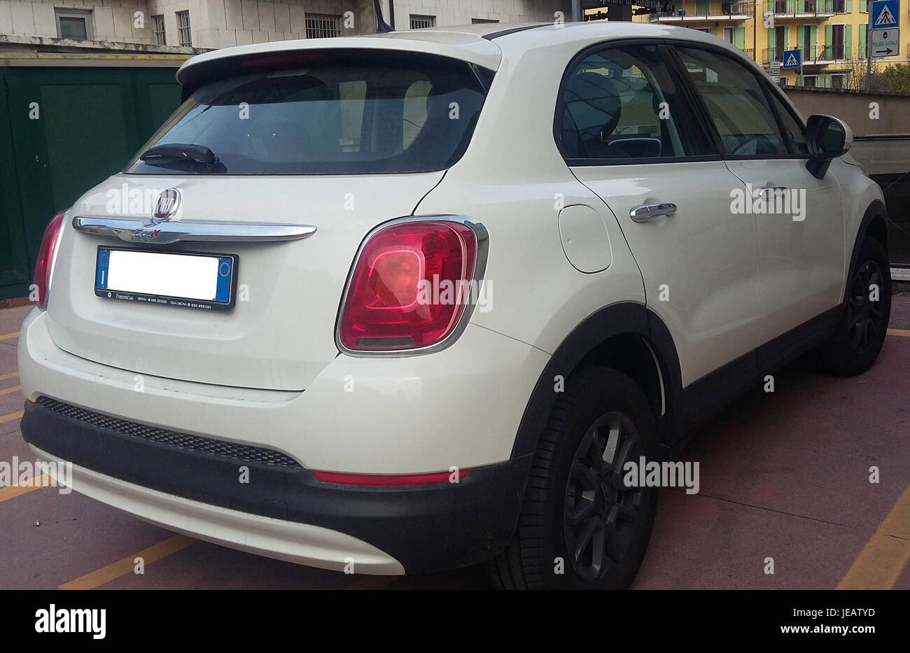 Fiat 500x hi-res stock photography and images - Alamy