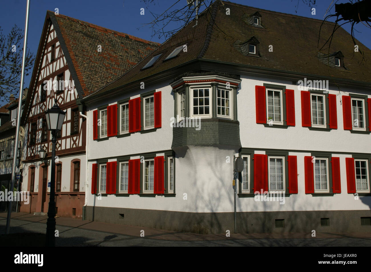 The image captures a street scene on Magdalenenstrasse in Gernsheim ...