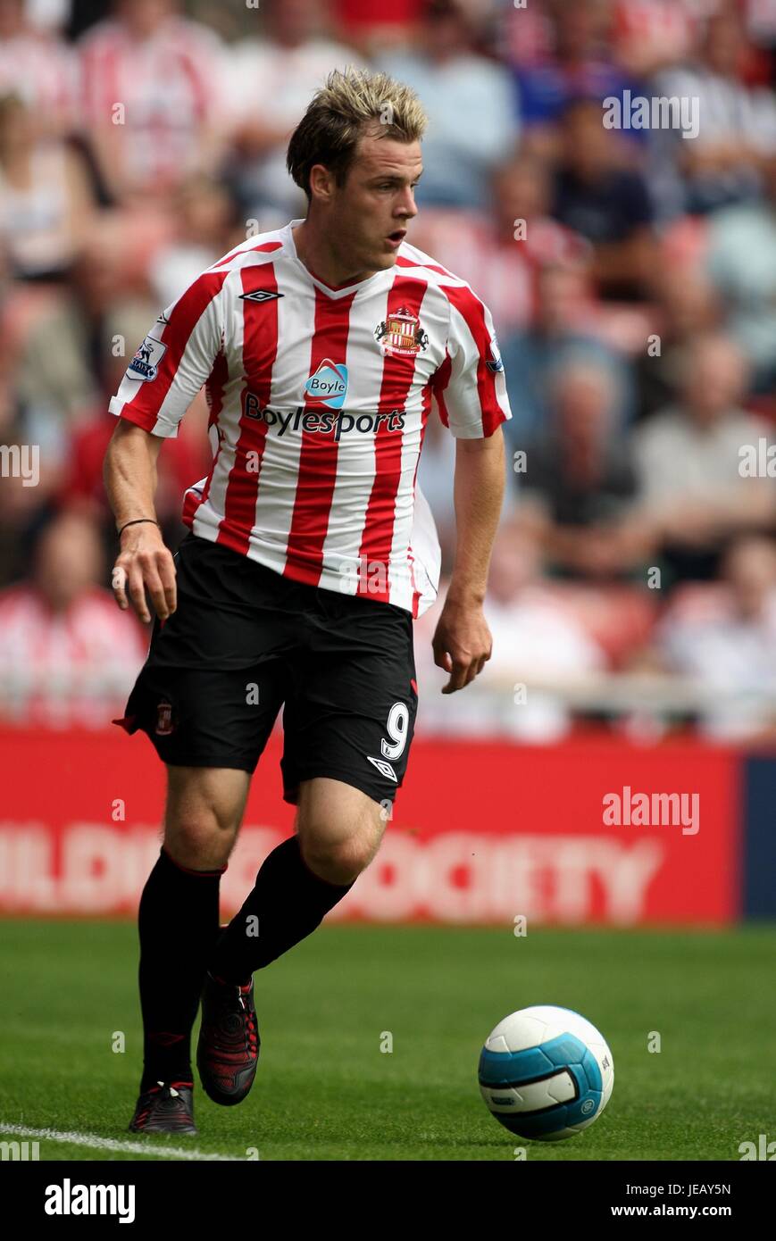 ANTHONY STOKES SUNDERLAND FC STADIUM OF LIGHT SUNDERLAND ENGLAND 04 ...
