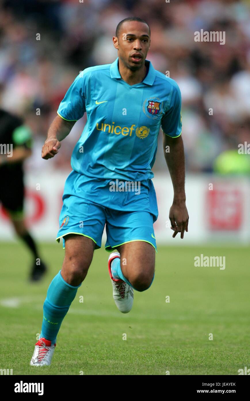 THIERRY HENRY FC BARCELONA MURRAYFILD STADIUM EDINBURGH SCOTLAND 28 ...