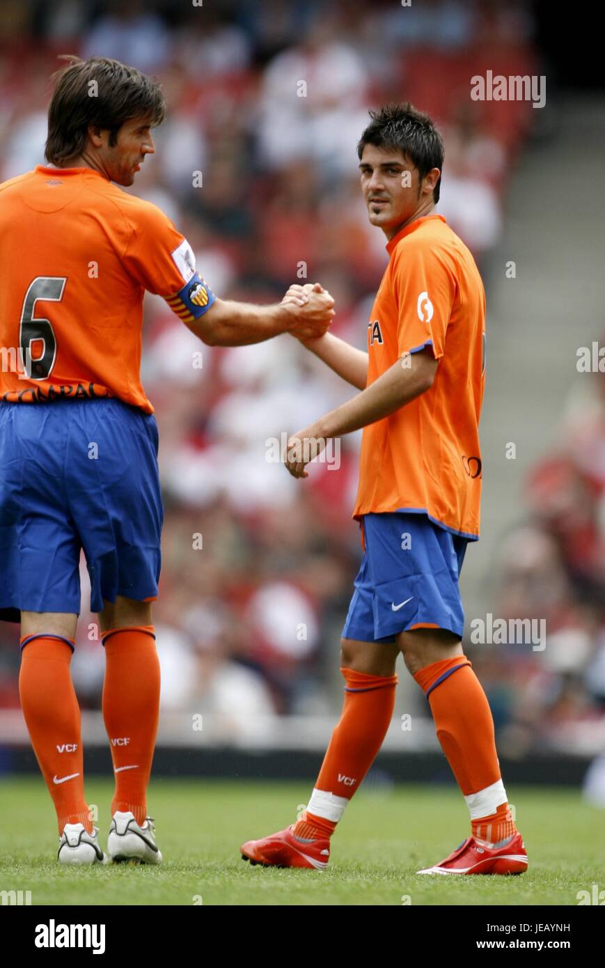 DAVID ALBELDA & DAVID VILLA VALENCIA EMIRATES STADIUM LONDON ENGLAND 28 ...