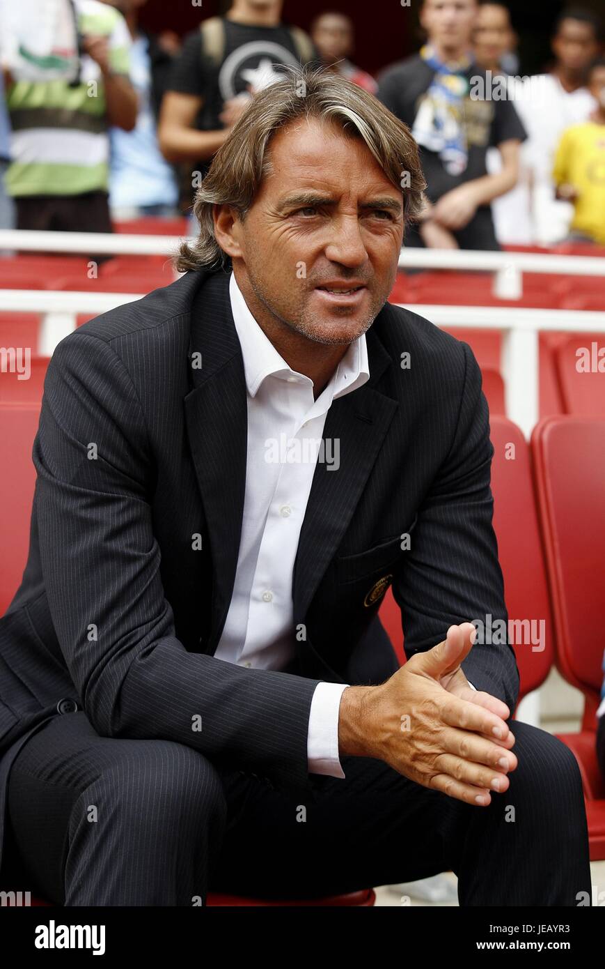 Inter milan manager roberto mancini hi-res stock photography and images ...
