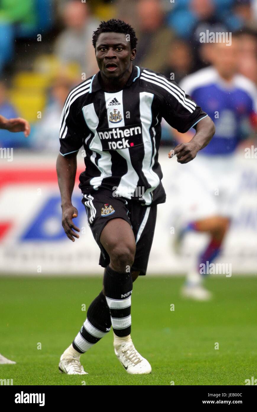 OBAFEMI MARTINS NEWCASTLE UNITED FC BRUNTON PARK CARLISLE ENGLAND 21 ...