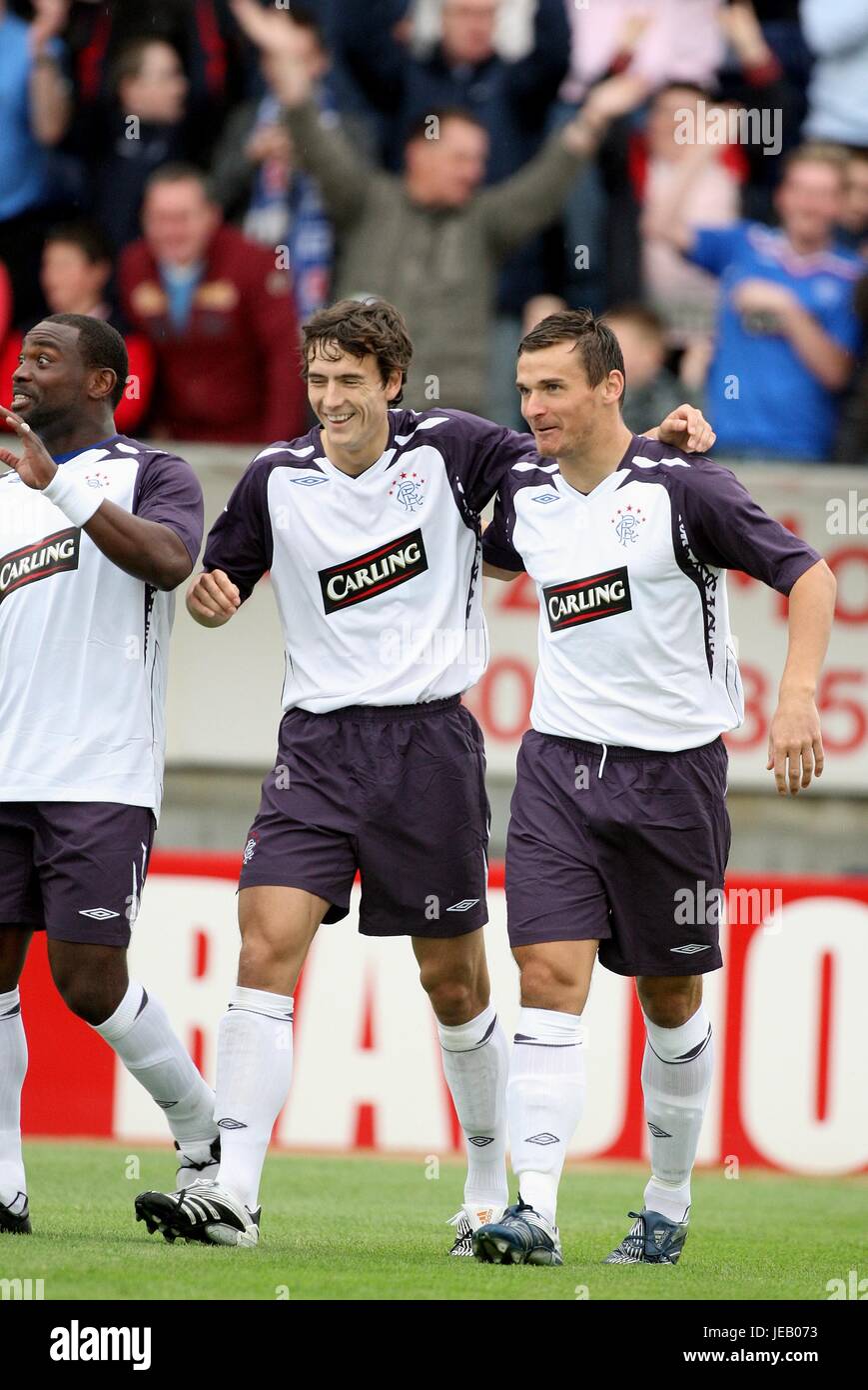 LEE MCCULLOCH & ALAN GOW GLASGOW RANGERS FC THE FALKIRK STADIUM FALKIRK ...