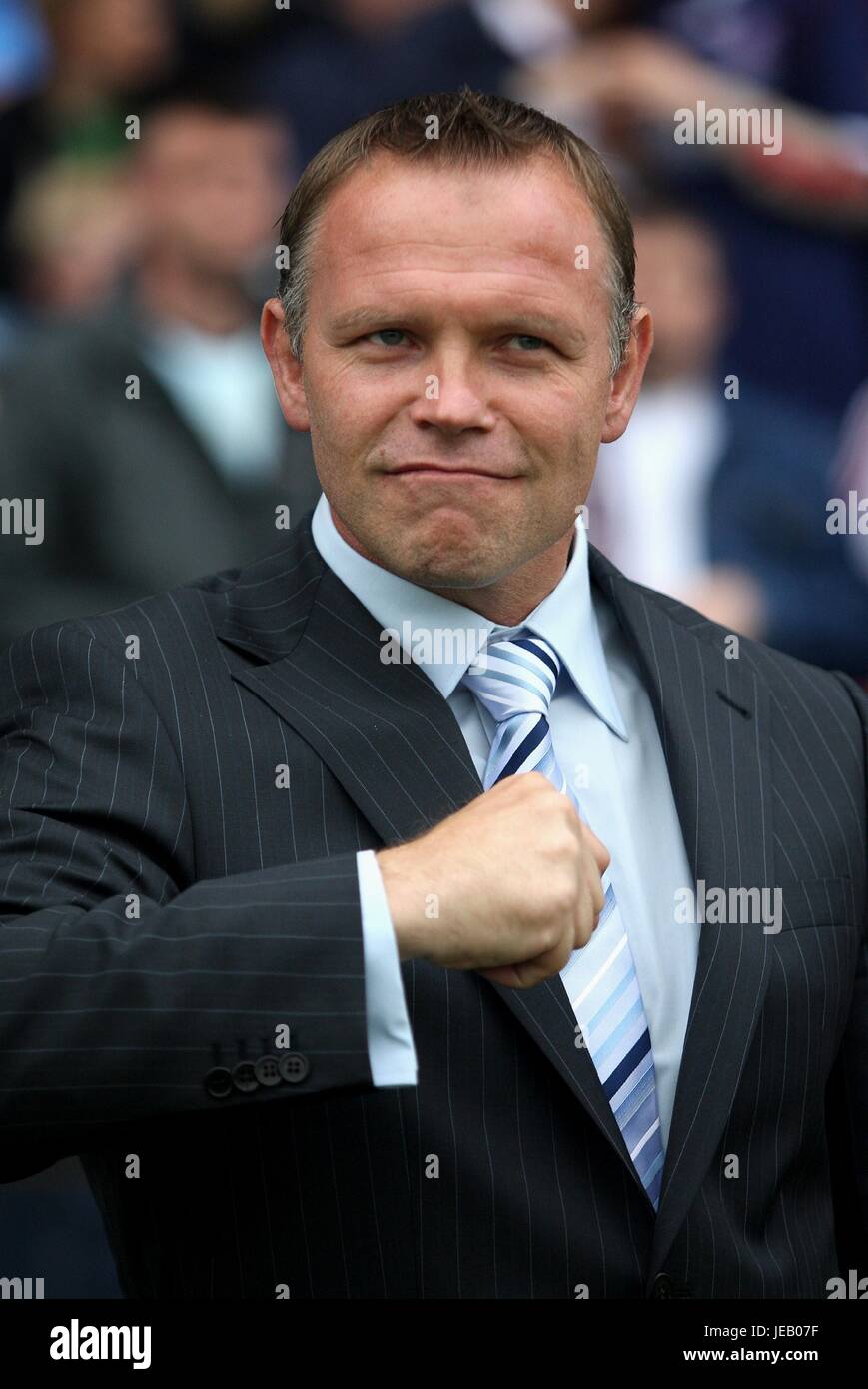 JOHN HUGHES FALKIRK FC MANAGER THE FALKIRK STADIUM FALKIRK SCOTLAND 21 ...