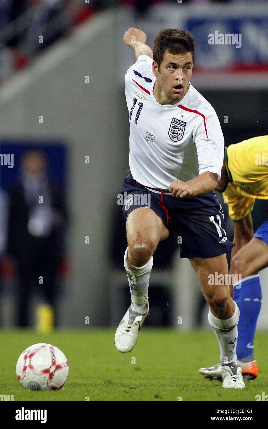 JOE COLE ENGLAND & CHELSEA FC WEMBLEY STADIUM LONDON ENGLAND 01 June ...