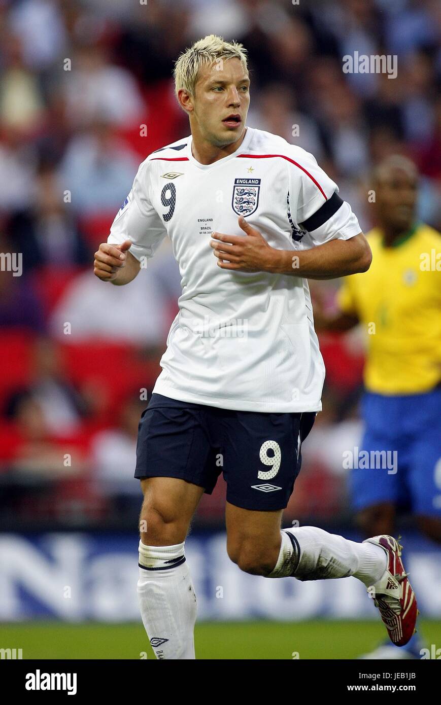 ALAN SMITH ENGLAND & MANCHESTER UNITED FC WEMBLEY STADIUM LONDON ...