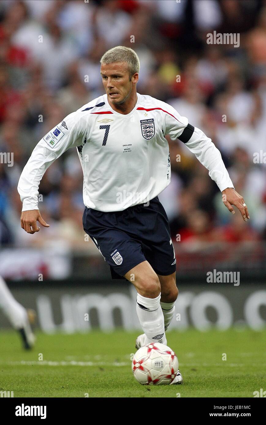 DAVID BECKHAM ENGLAND V BRAZIL WEMBLEY STADIUM LONDON ENGLAND 01 June ...