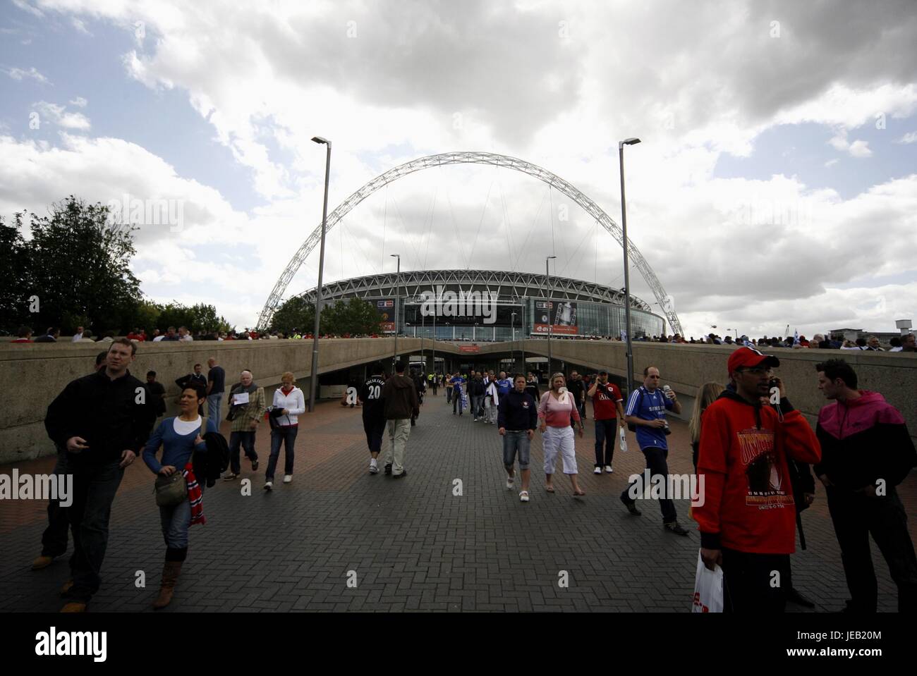 WEMBLEY STADIUM CHELSEA V MANCHESTER UNITED WEMBLEY STADIUM LONDON ...