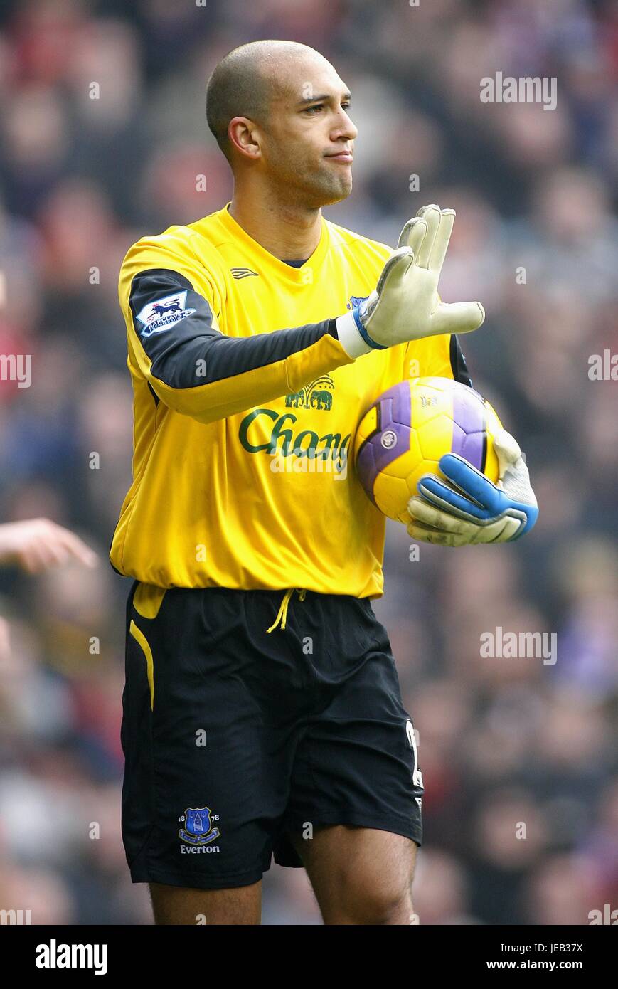 TIM HOWARD EVERTON FC ANFIELD LIVERPOOL ENGLAND 03 February 2007 Stock ...
